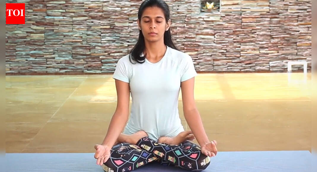 7 effective yoga poses to increase brain power