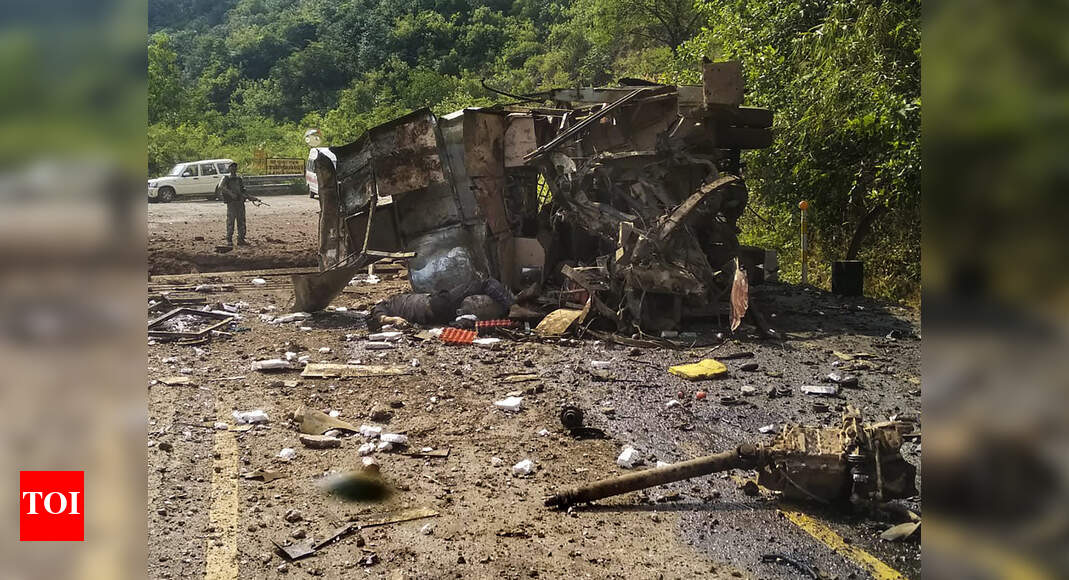 Maoists blow up CISF bus, 5 killed on eve of PM Modi's visit | India News - Times of India