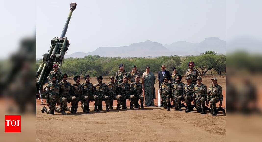 Indian Army: Army inducts three artillery guns, including US' M777 ...