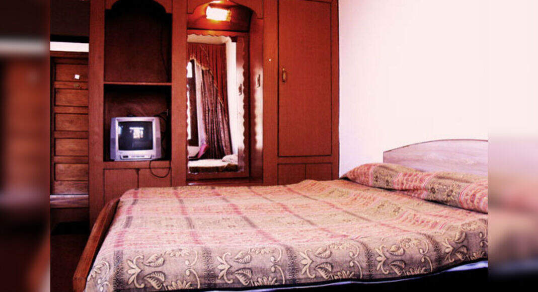 Hotel in Mussoorie near bus stand | TimesTravel