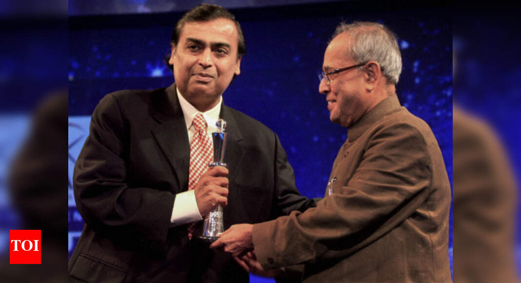 Mukesh Ambani: Mukesh tops Forbes list of India's richest - Times of India