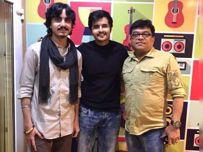 Aditya Gadhvi records a song for a Hindi GEC | Gujarati Movie News ...