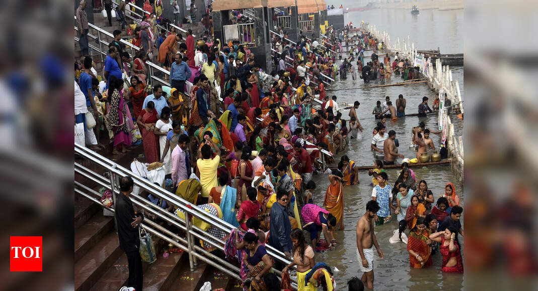 Elaborate arrangements in place as Chhath begins | Patna News - Times ...