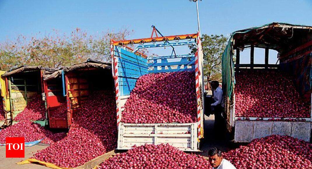 Kharif onion supply begins at Lasalgaon APMC | Nashik News - Times of India