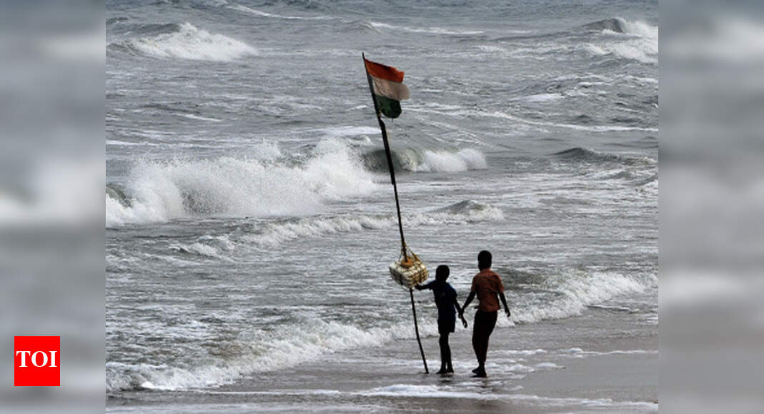 Cyclone Gaja: Bangalore may get rain due to Cyclone Gaja | Bengaluru ...