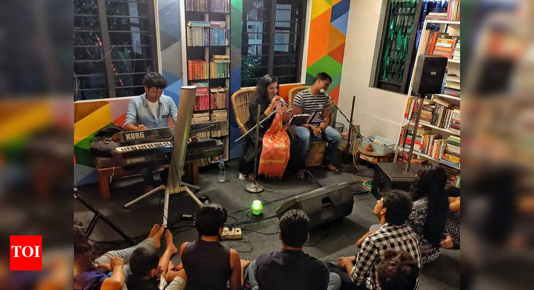 'In Conversation with Music' at the Reading Room, Thiruvananthapuram ...