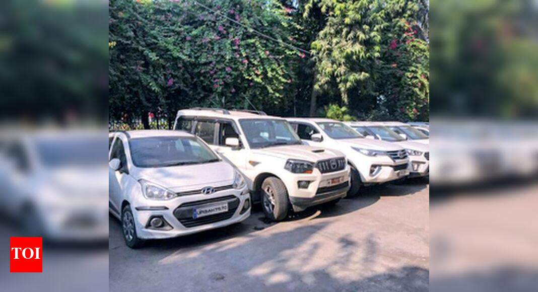 Luxury Car Gang Busted: Delhi: Gang that stole over 10,000 luxury cars ...