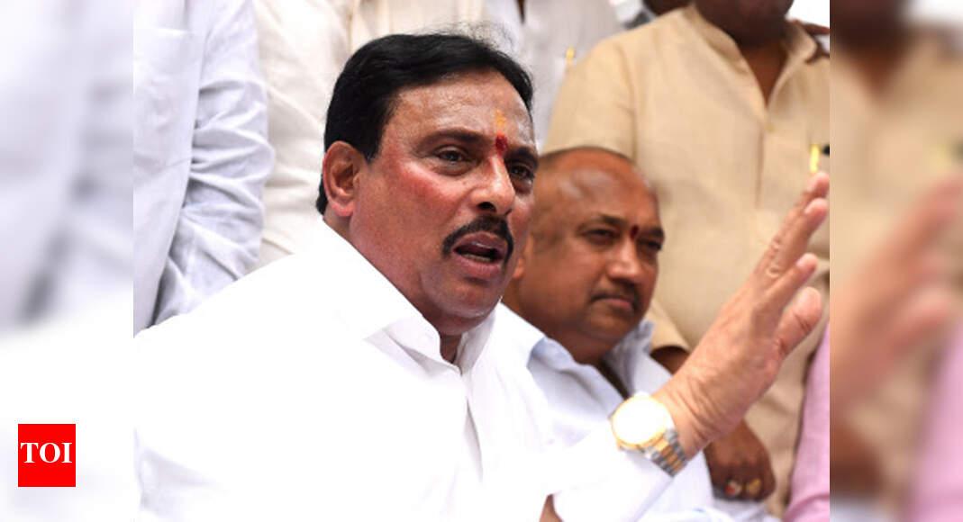 Diamond couple Danam weighs Rs 7 crore, more assets | Hyderabad News ...