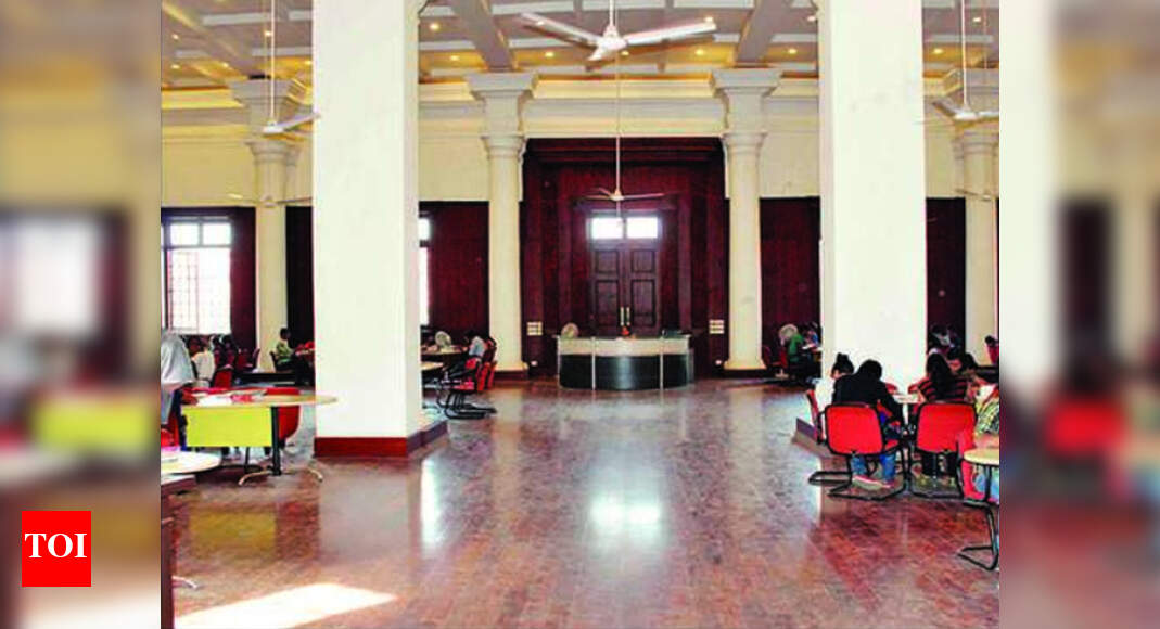 Historic library makes do with patchwork repairs | Cuttack News - Times ...