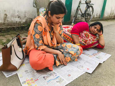 Bihar: Jamui DM faces dharna by wife over marital dispute | Patna News ...