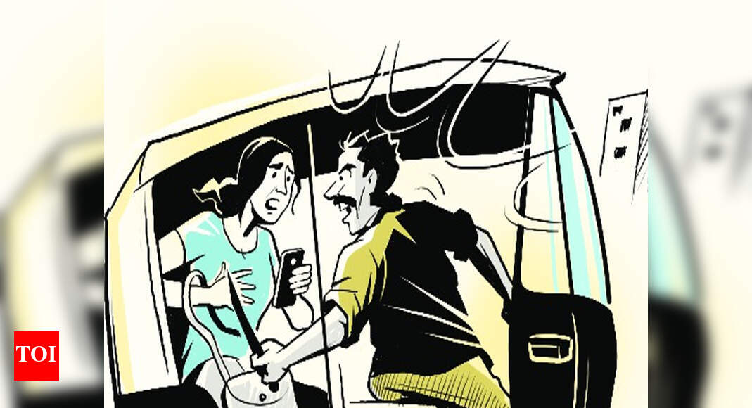 Rescuers alerted by survivor’s muffled cry | Kolkata News - Times of India