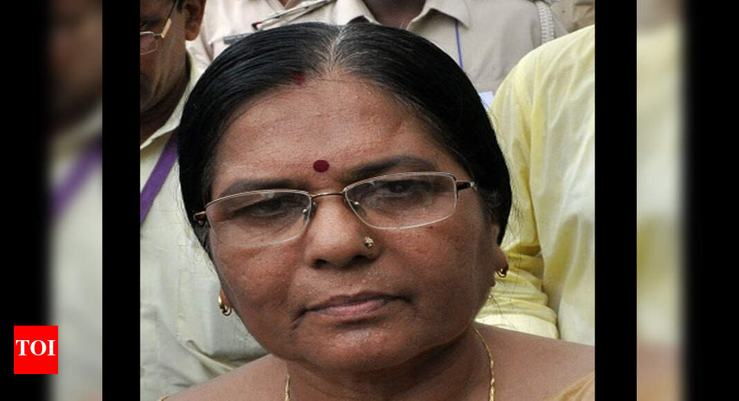 Cops to seek remand of ex-minister Kumari Manju Verma today | Patna ...