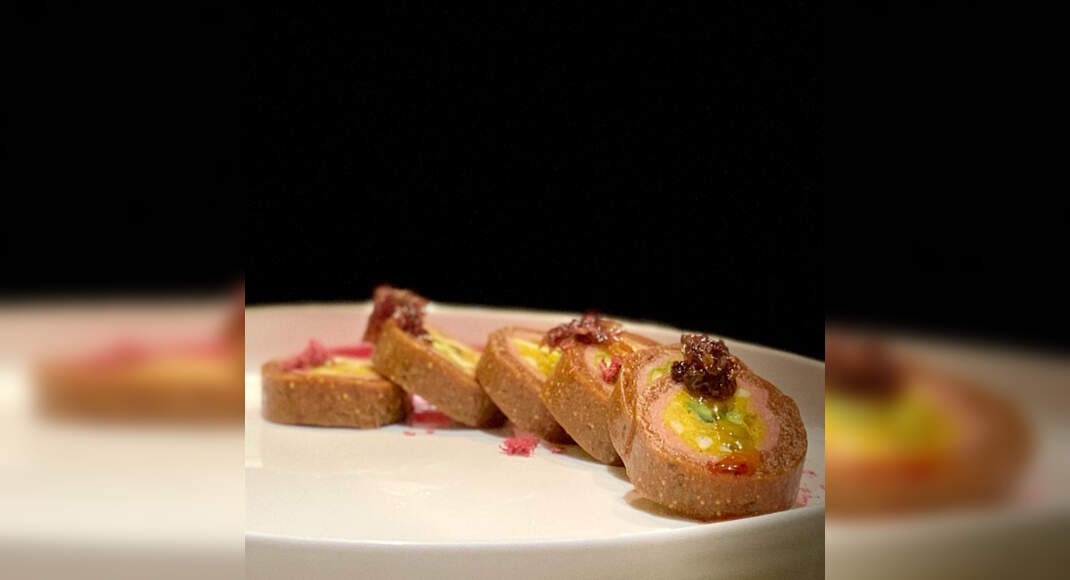 Anjeer Kaju Roll Recipe: How to Make Anjeer Kaju Roll Recipe | Homemade ...