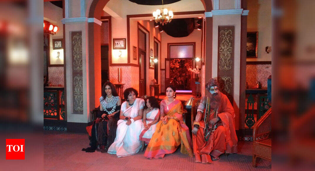 New TV show ‘Nishir Dak’ to premiere soon - Times of India