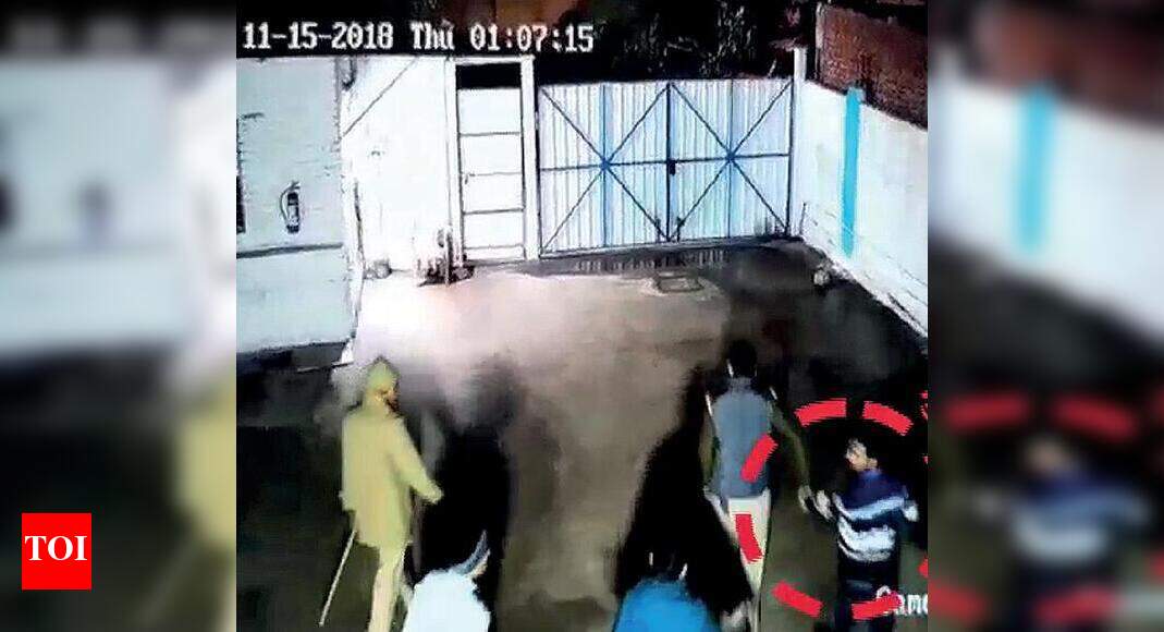 Police ‘solve’ case with quick arrests, clips tell different tale ...