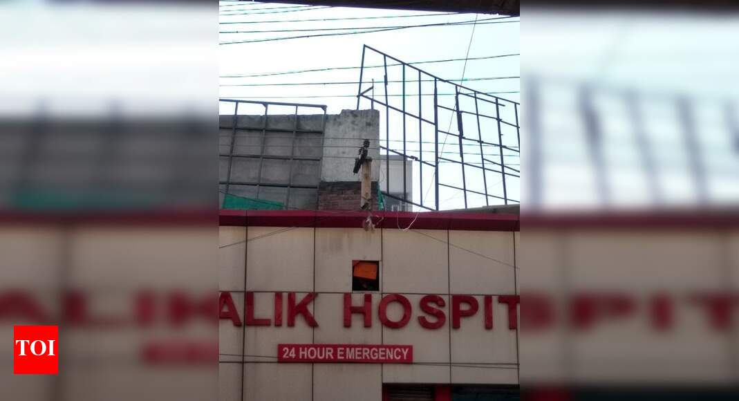BSES pole encroached on by hospital - Times of India