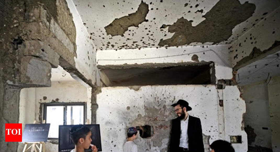 Mumbai: Nariman House gets new name, new look ahead of 26/11 tenth ...