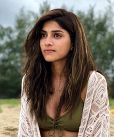 Sapna Pabbi | undefined Movie News - Times of India
