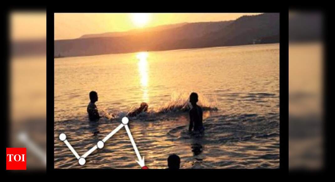 New method uses sunlight to purify water - Times of India