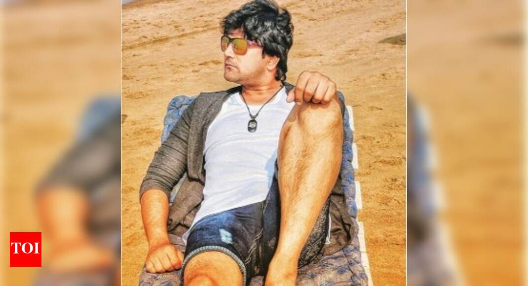 Aniket Vishwasrao | undefined Movie News - Times of India