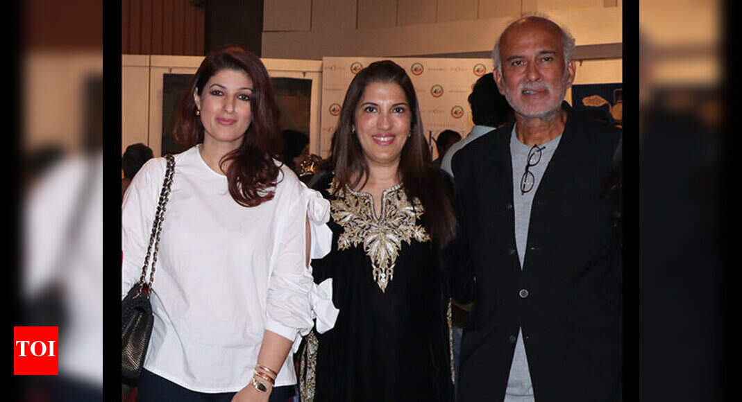 Bollywood celebrities and socialites rocked the unique SoBo art event ...