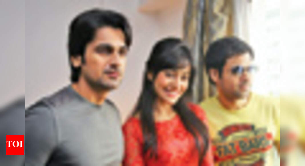 Crook's cast at Underground! | Events Movie News - Times of India