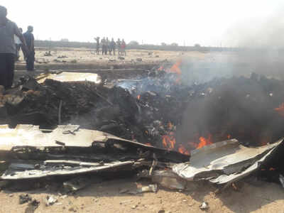 IAF's trainer jet crashes in Hyderabad, pilot safe | Hyderabad News ...