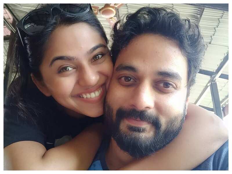 Mrunmayee Deshpande and Swapnil Rao give us “couple goals” in their ...