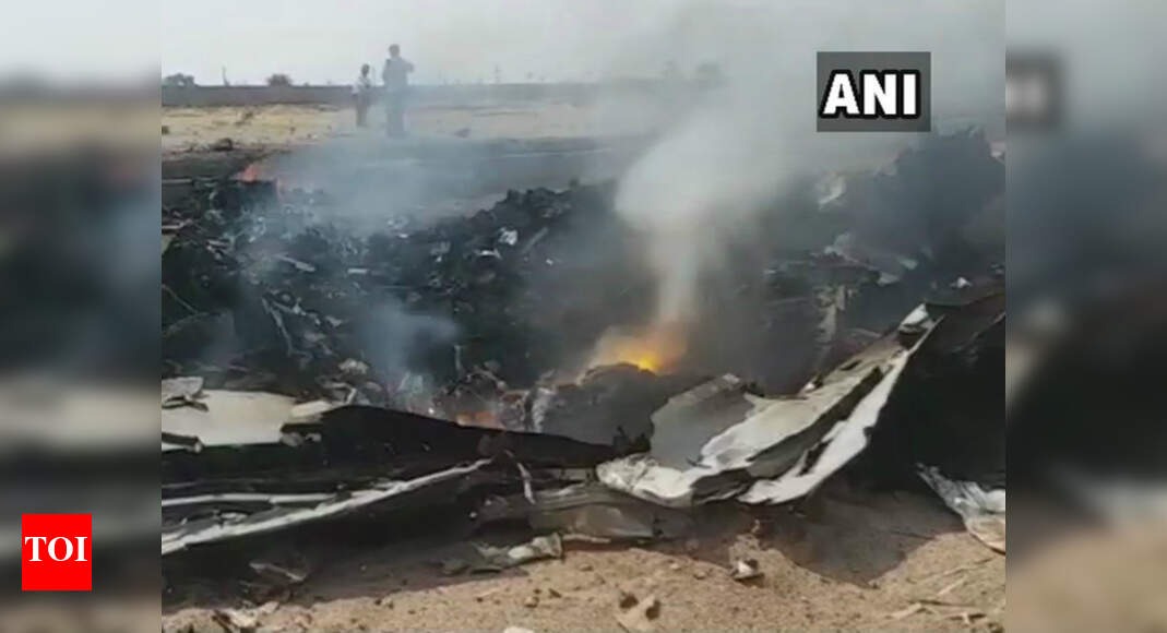 IAF plane crash: IAF trainer aircraft crashes in Telangana, pilot ...