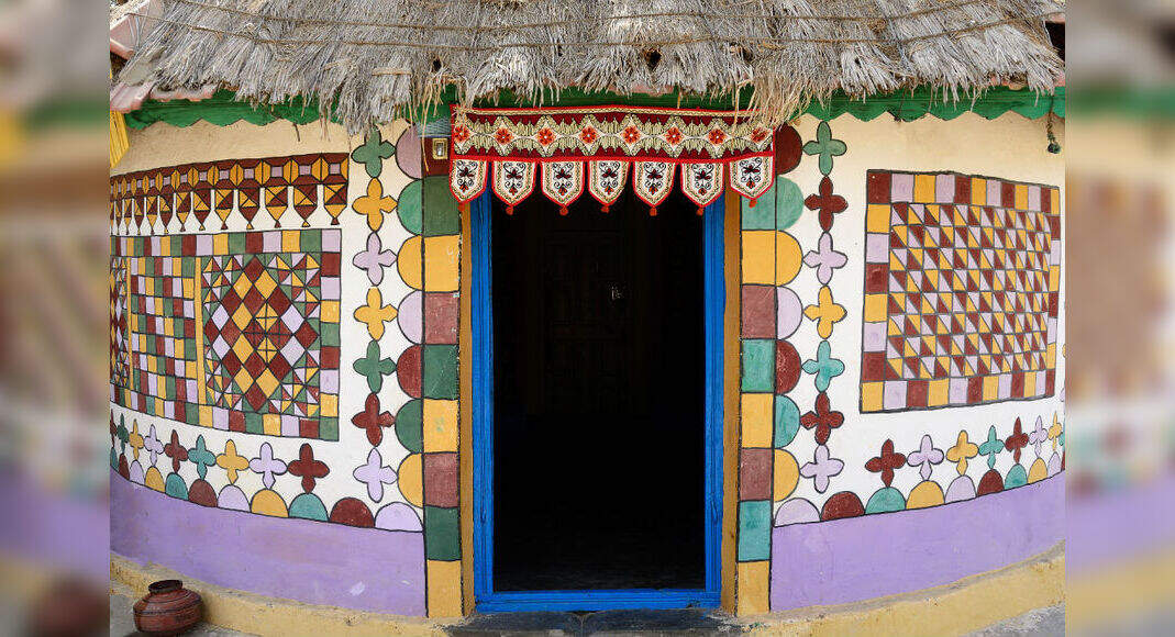 The tribal essence of Gujarat captured in eight captivating pictures ...
