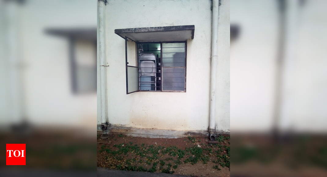 Poor condition of public libraries - Times of India