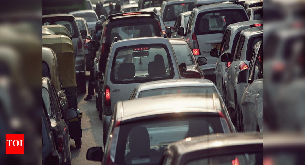 Better traffic system, smart roads in Lucknow from next year | Lucknow ...