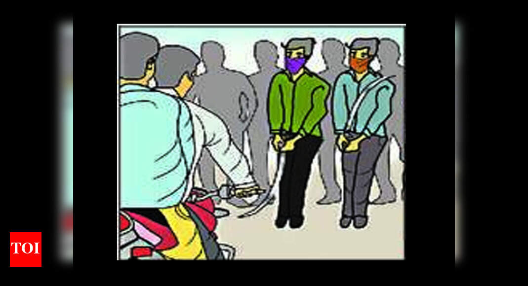 Six from rival gang slay goon in public view | Nagpur News - Times of India