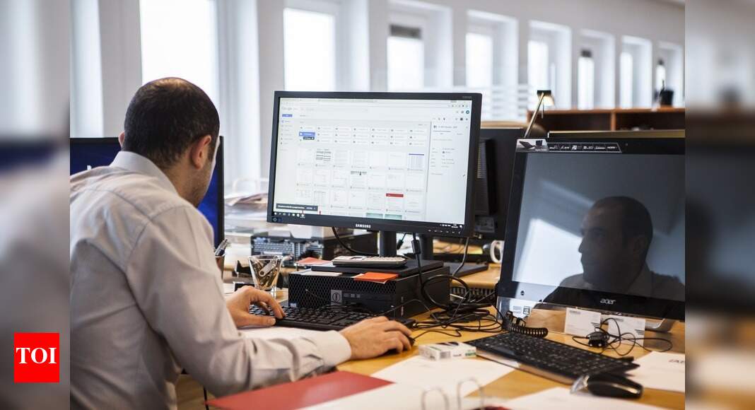 Buy the best LED monitor for your office today | Best Products - Times ...