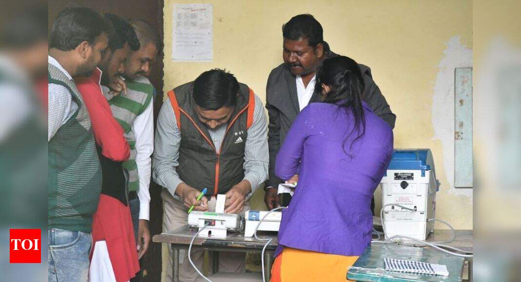 Madhya Pradesh election 2018 exit poll: Poll of exit polls predicts a ...