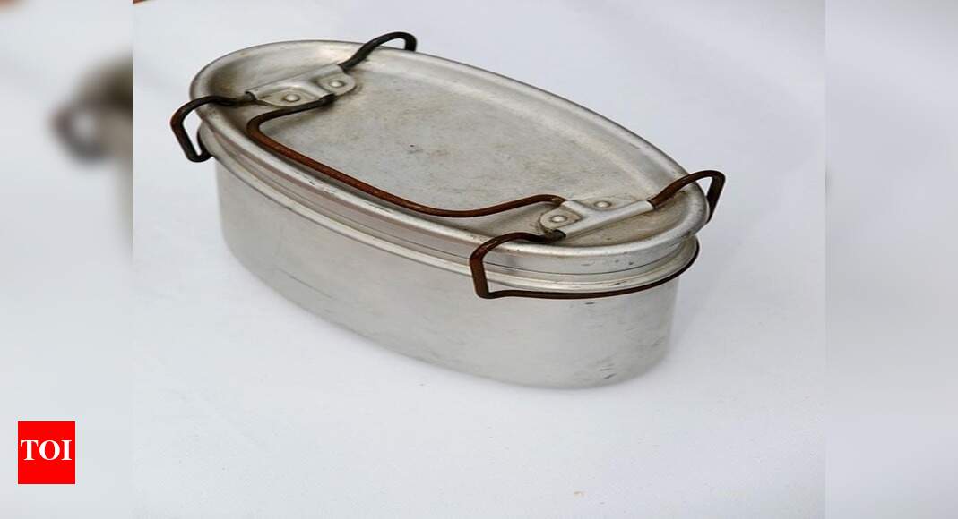 Now, Kudumbashree offers ‘dabba’ service | Kochi News - Times of India