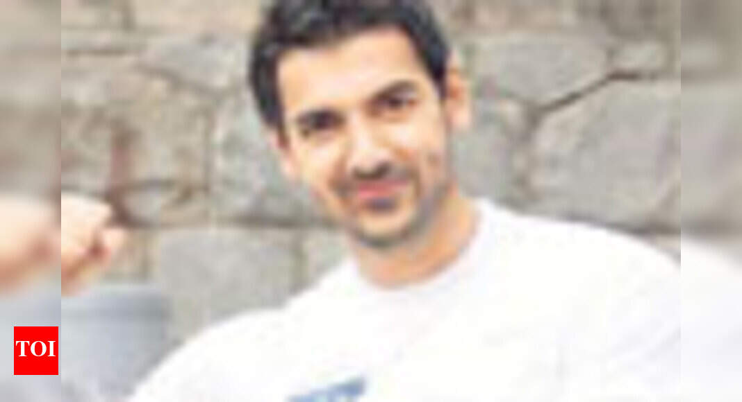 'Jhootha Hi Sahi' delayed by a week | Hindi Movie News - Times of India