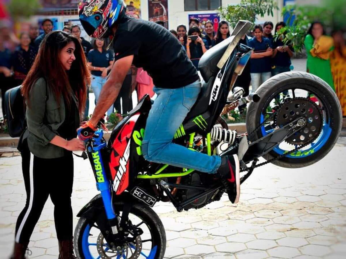 Motorcycle Stunt School In India | Reviewmotors.co
