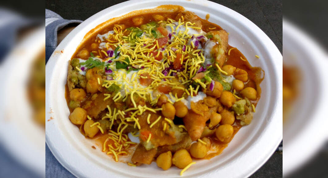 You can't say ‘NO’ to these 12 irresistible chaats from across India