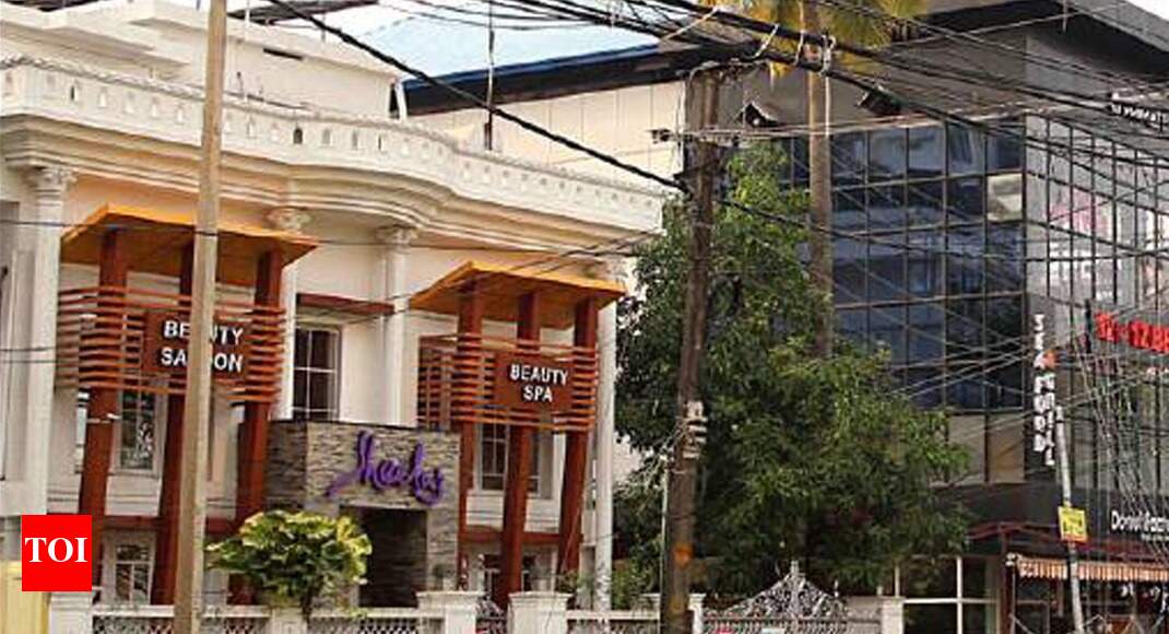 Panampilly Nagar warms up to high-street culture, thanks to its wealthy ...