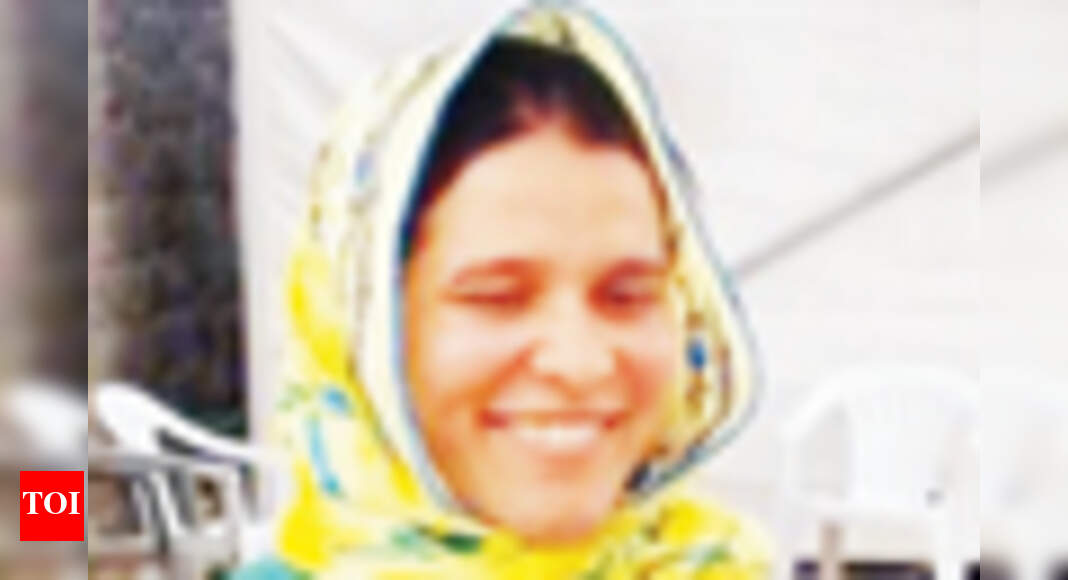 Tazeem is one-woman army in Pakistan team | undefined News - Times of India