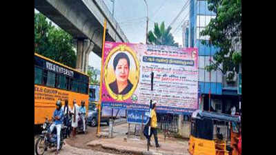 Seen in thousands, but only 100-plus hoardings are legal | Chennai News ...