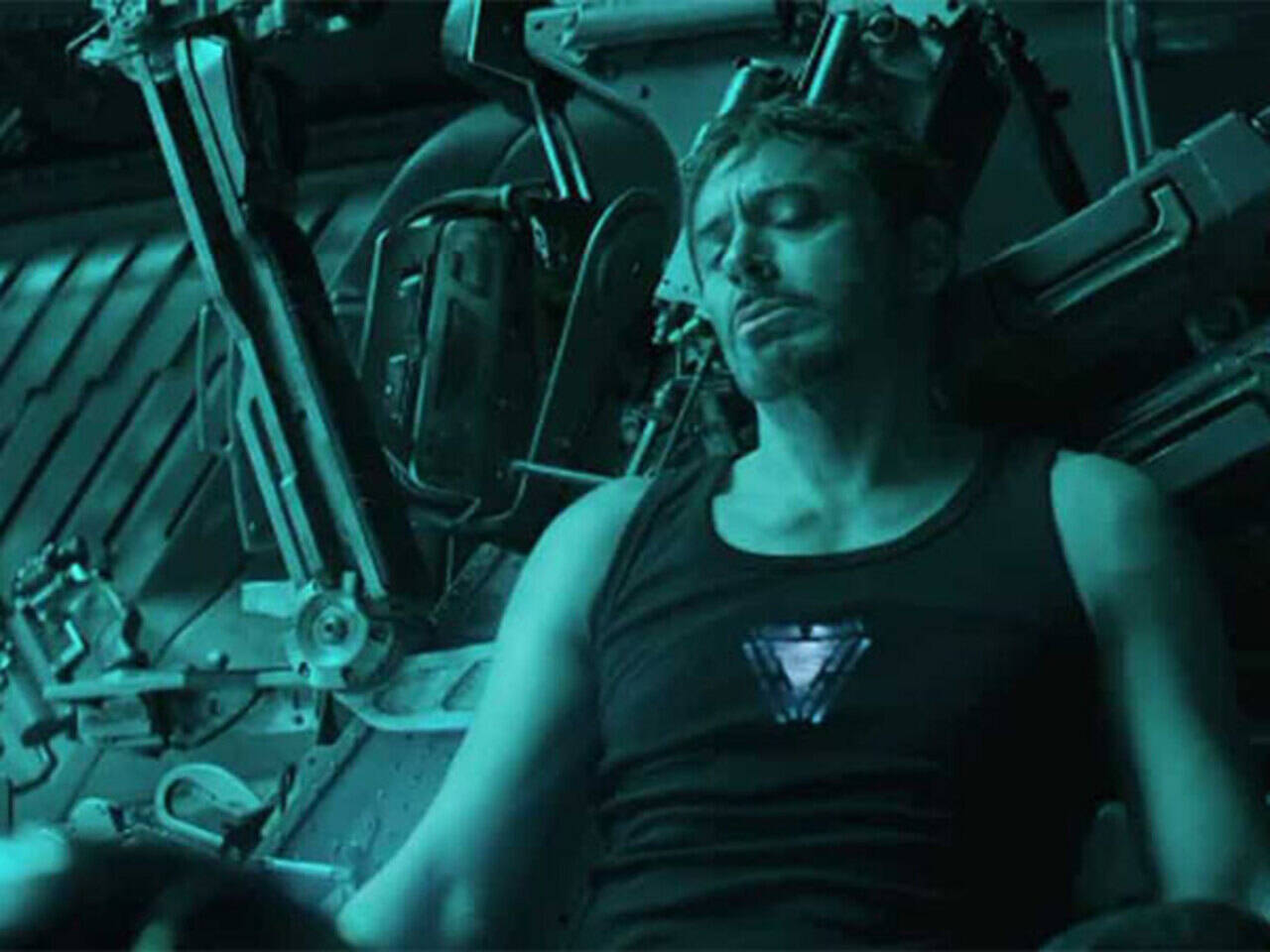 Did you spot this mistake in the trailer of 'Avengers: Endgame'? | English Movie News - Times of India did-you-spot-this-mistake-in-the-trailer-of-avengers-endgame-english-movie-news-times-of-india