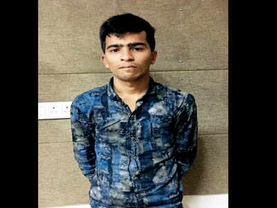 Man hacks into FB accounts, cons ‘friends’ | Rajkot News - Times of India