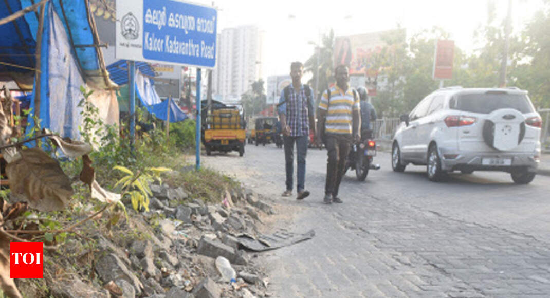 GCDA to build footpaths on Kaloor-Kadavanthara Road | Kochi News ...