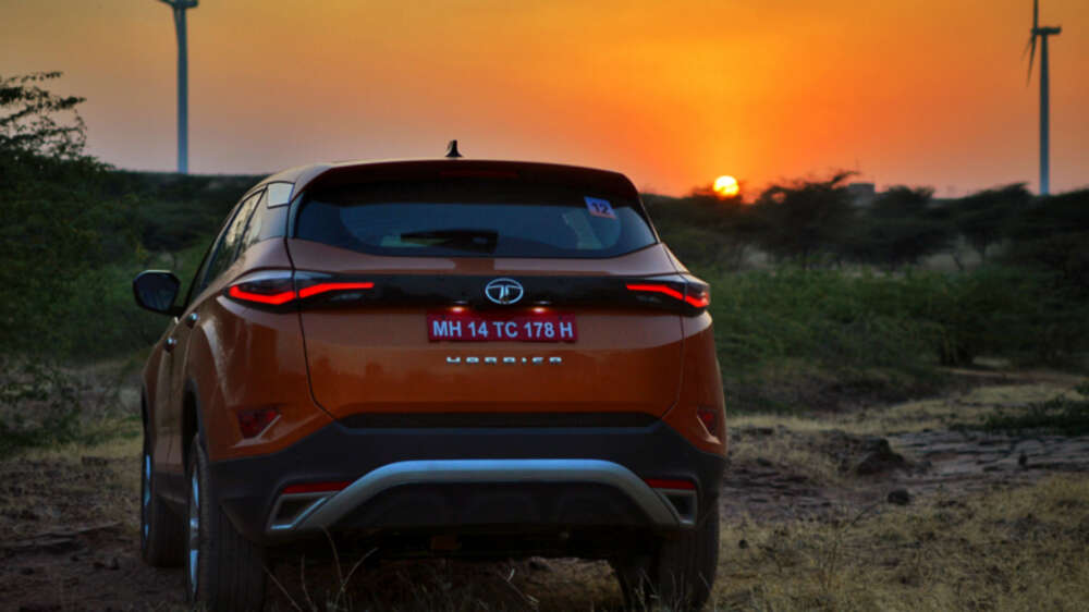 Tata Harrier Price & Photos: Tata Motors reveal new images of upcoming ...
