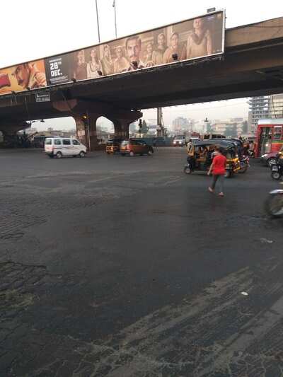 Accident prone JVLR crossing - Times of India