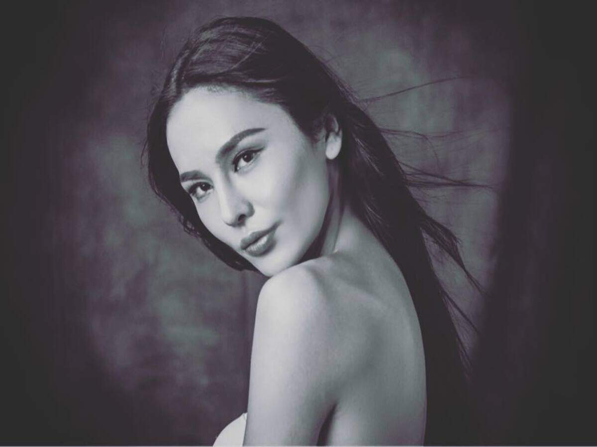 Transgender beauty queen breaks barriers