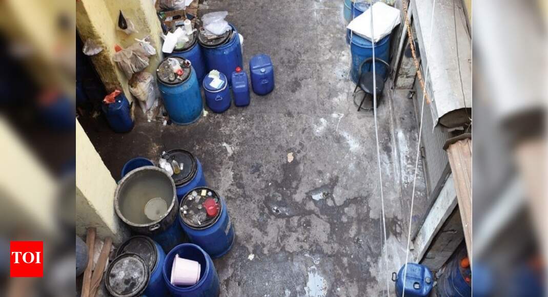 1,000 chemical traders have till December 31 to move out of Walled City ...