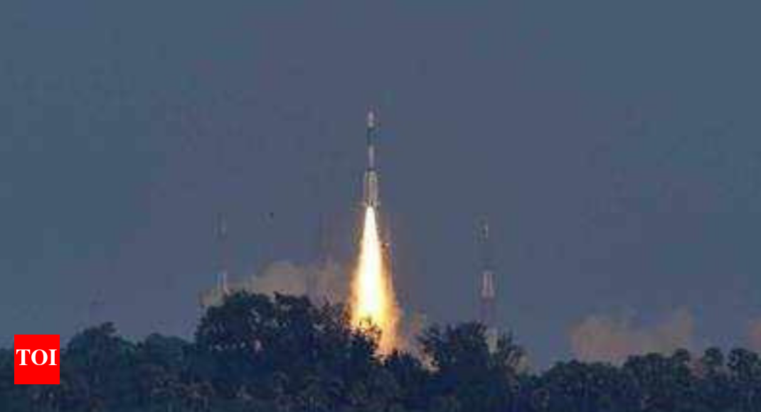 Gaganyaan mission 2022: Isro to build 3 sets of rockets, crew modules ...